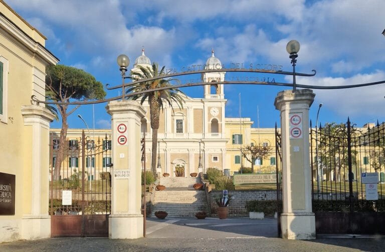 Study Medicine in English in Italy
